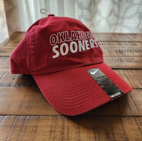 Nike | Accessories | Mens Nike Crimson Ou Oklahoma Sooners Heritage 86 ...